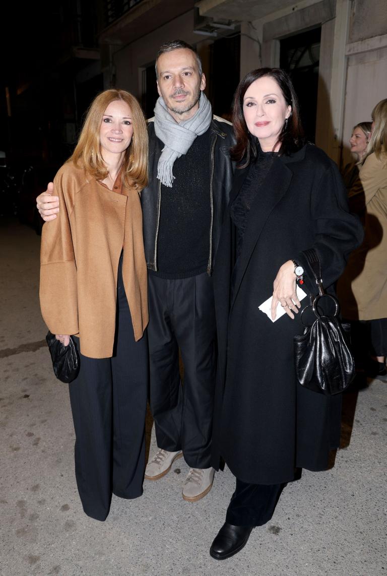 Η Κοραλία Καράντη έκανε το κομψό lob που χρειάζεται ελάχιστο styling -Η αλλαγή στο look της | BOVARY